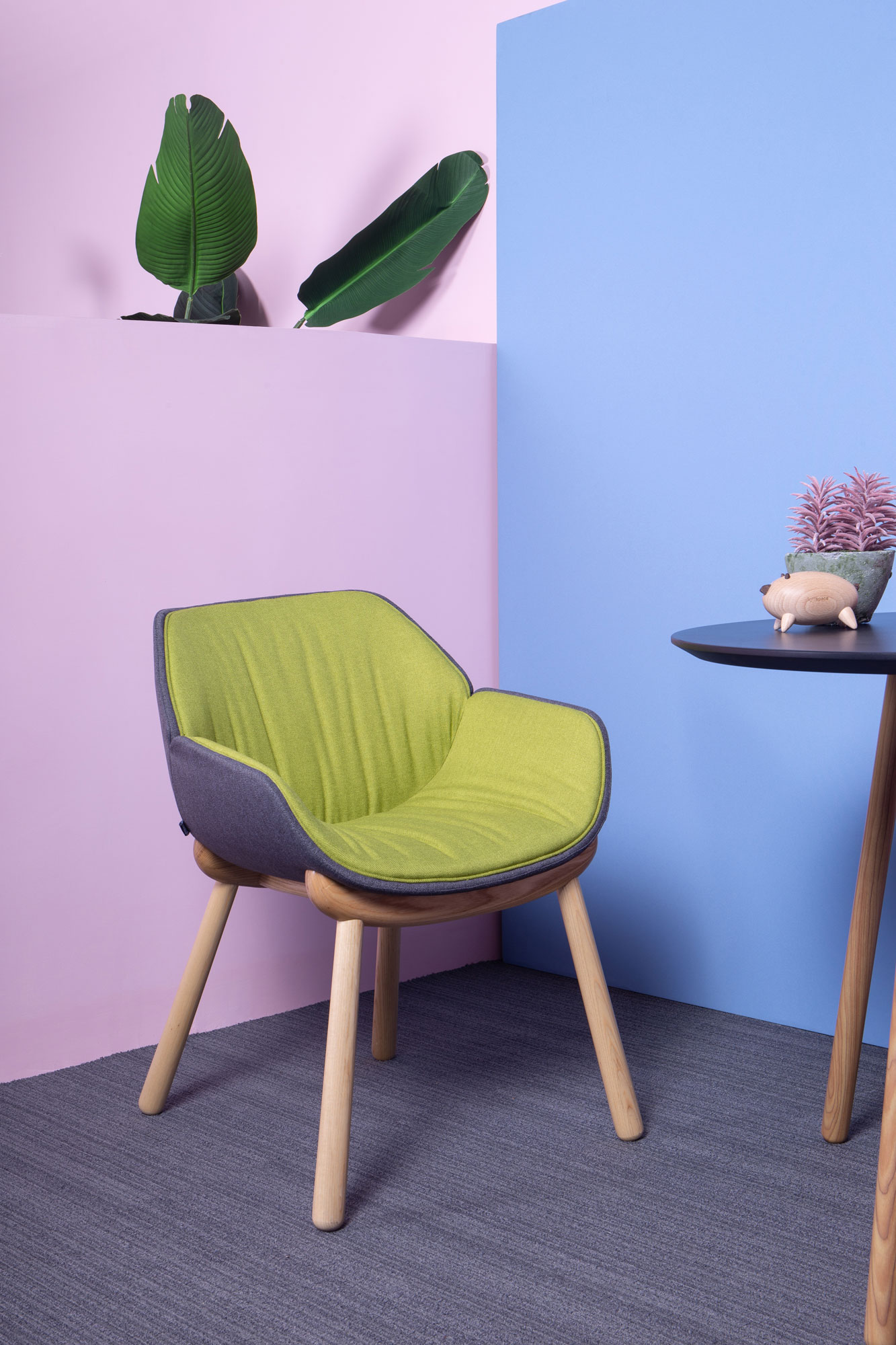UFO CHAIR • Favaretto & Partners
